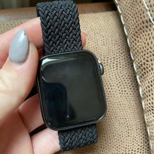 Apple | Accessories | New Black Braided Solo Loop For Apple Watch ...
